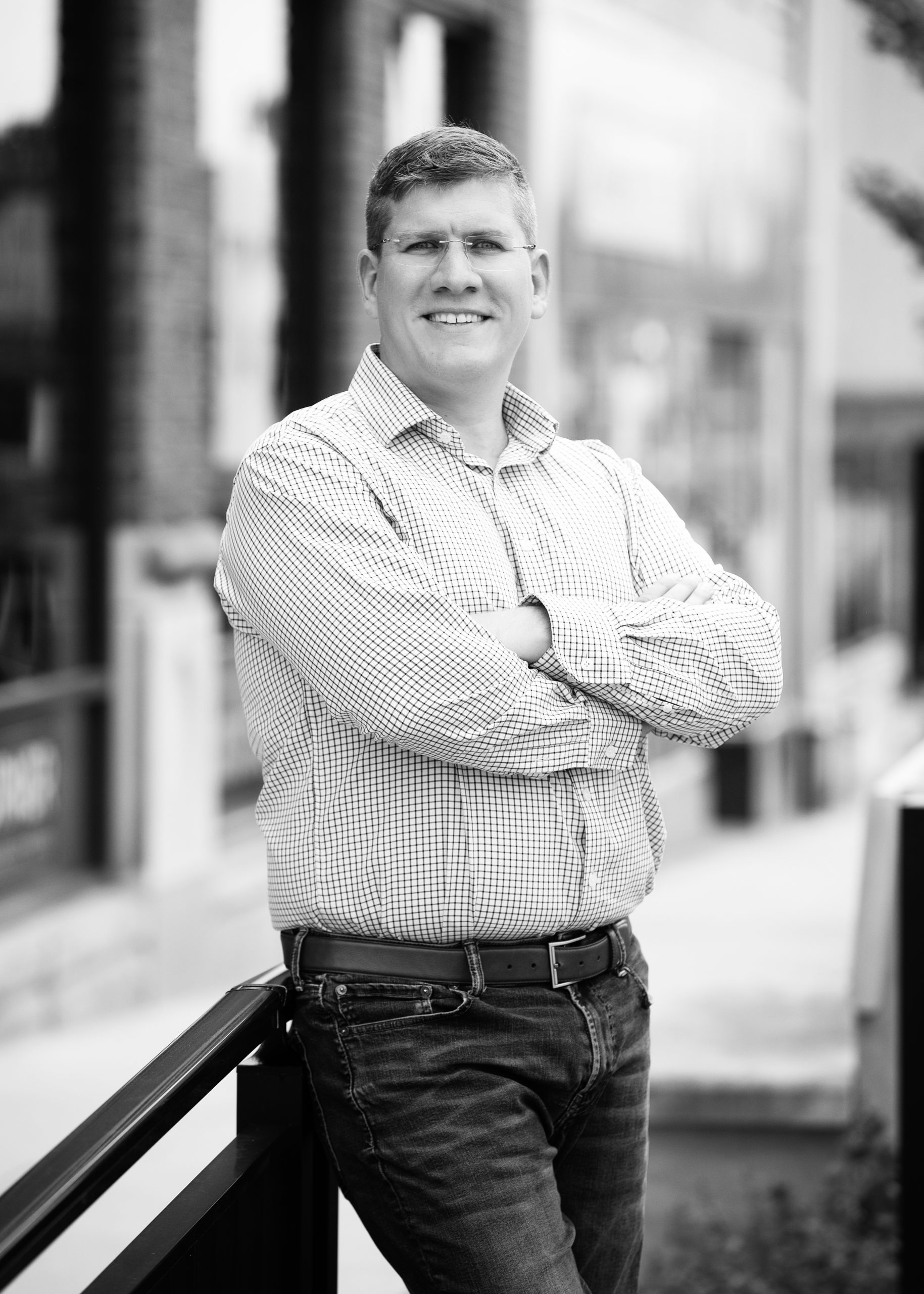 JW Fansler Casual Black & White | JA Benefits | Employee Benefits ...